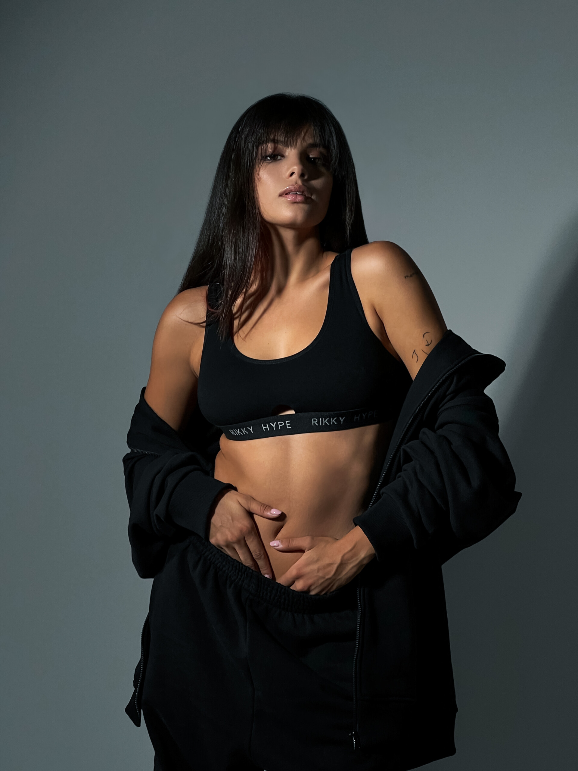 Michelle Andrade в кампейні Rikky Hype — FW-Daily
